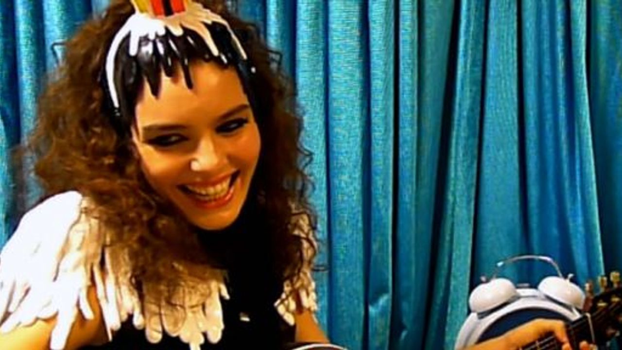 Twitter Show'un yeni konuğu Nil Karaibrahimgil - MagazinSortie.com