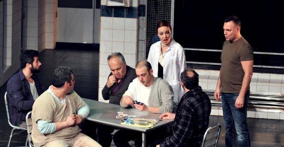 Çolpan İlhan & Sadri Alışık Tiyatrosu 'Guguk Kuşu' ile Açıkhava'da ...