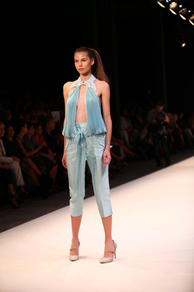 Erol Albayrak'tan muhteşem defile: 'La Dolce Vita' İlkbahar-Yaz ...